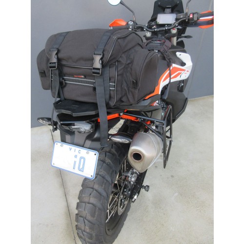 Compact 18 litre Andy Strapz Tailpack